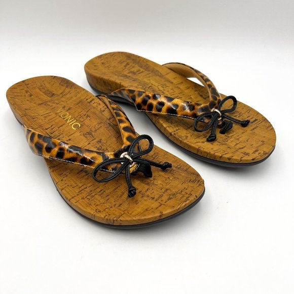 Vionic | Shoes | Vionic Cassie Leopard Print Flip Flop Size 1 Wide Arch ...